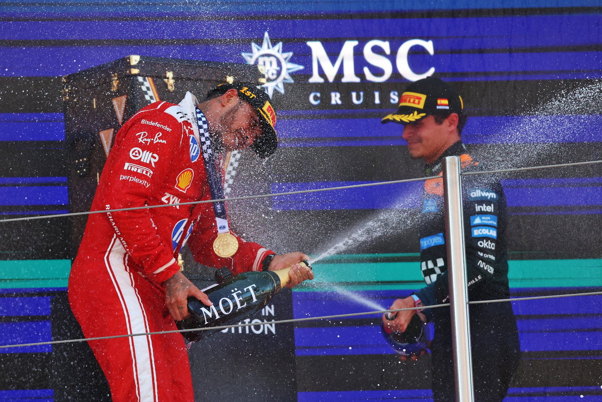 F1 - Jacques Villeneuve: Ferrari’nin Hamilton İçin Benimsediği Agresif ...